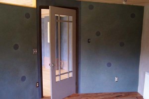 polka dot plastering - Earthen Touch Natural Builders